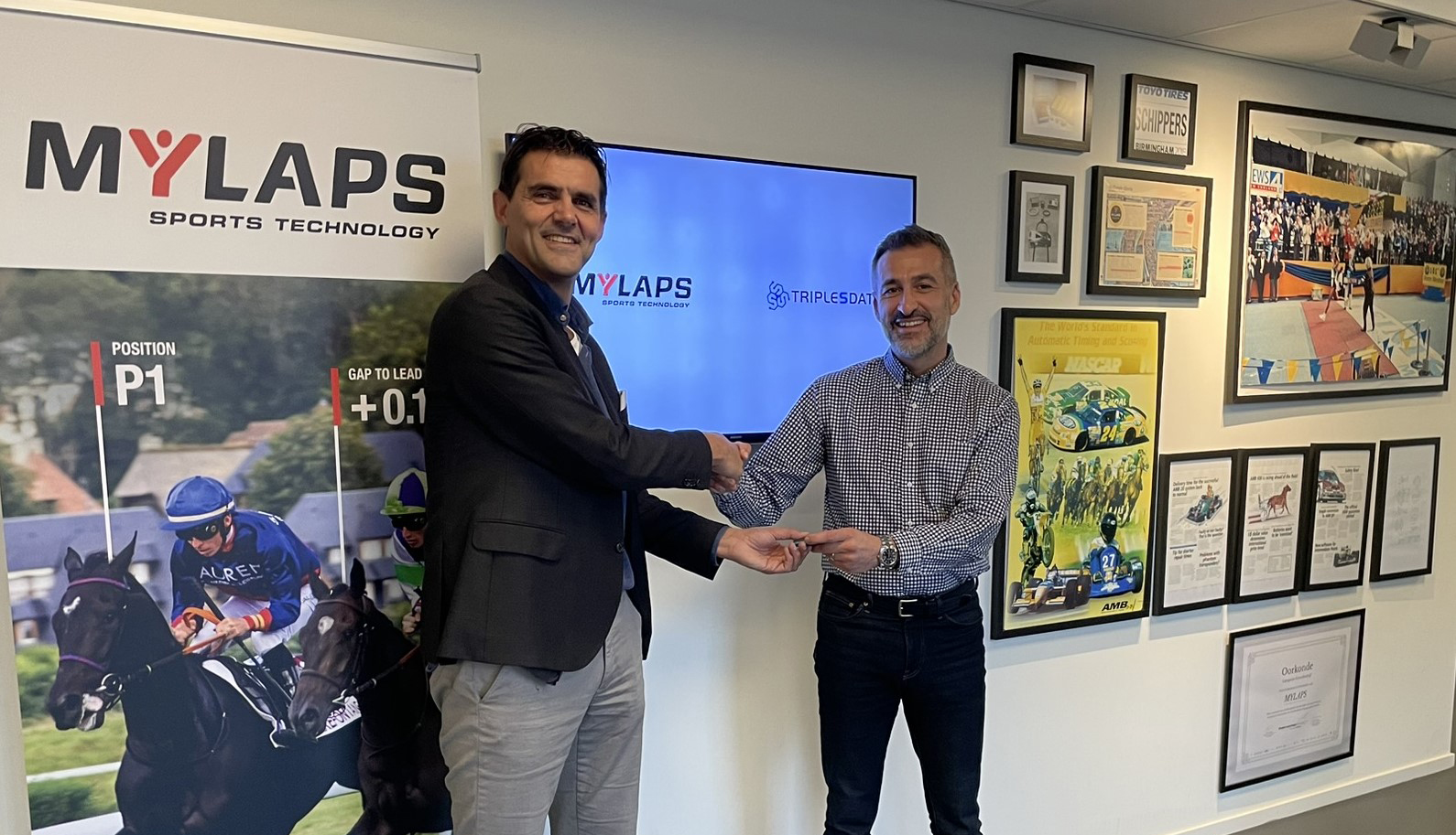 MYLAPS partners with tripleSdata in horse racing - MYLAPS